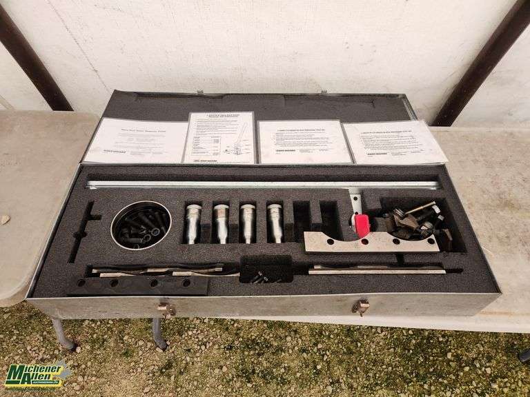 Cylinder Block pressure test kit - Michener Allen Auctioneering Ltd