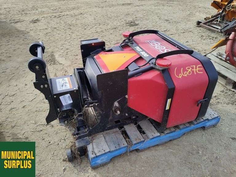 The Boss TGS 800 Spreader Attachment - Michener Allen Auctioneering Ltd