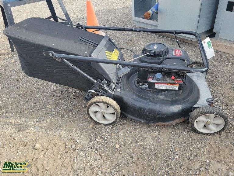 Lawn Mower 158cc - Michener Allen Auctioneering Ltd