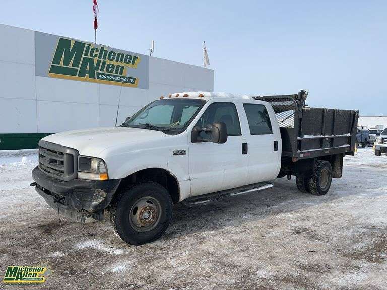 2002 Ford F-350 Super Duty 4X4 S/A Tilt Deck Truck - Michener Allen ...