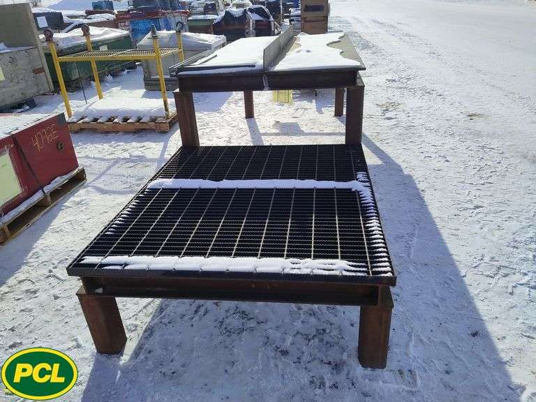 Metal Fabrication Table/Workbench - Michener Allen Auctioneering Ltd