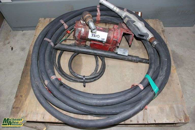 Fillrite 15 GPM FR1200 12V Fuel Pump c/w Approx 50ft of 1" Fuel Hose ...