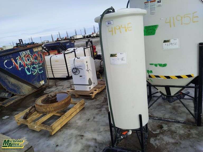 Ace Roto-Mold 100Gal Tank - Michener Allen Auctioneering Ltd