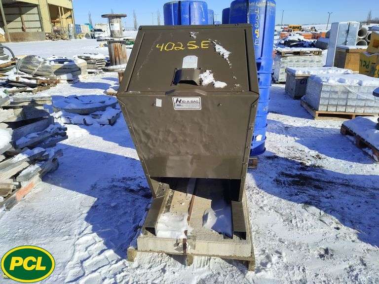 Hid-a-Bag Single Trash Enclosure Skid Mounted on Concrete Pad ...