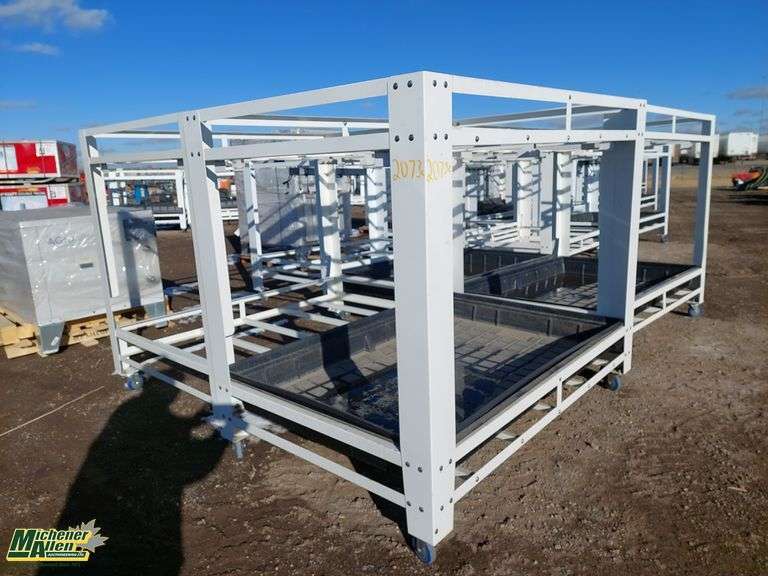 5 Hydroponic Carts, 5 Trays - Michener Allen Auctioneering Ltd