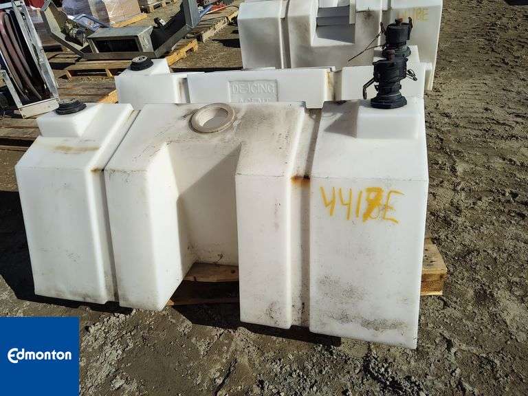 Pallet with 2 Used Calcium Plastic Tanks - Michener Allen Auctioneering Ltd