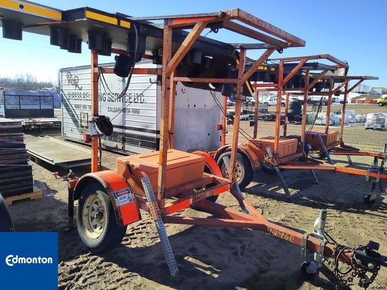 Non-Operable 2006 Vermac Sign Trailer (Sold for Parts) - Michener Allen ...