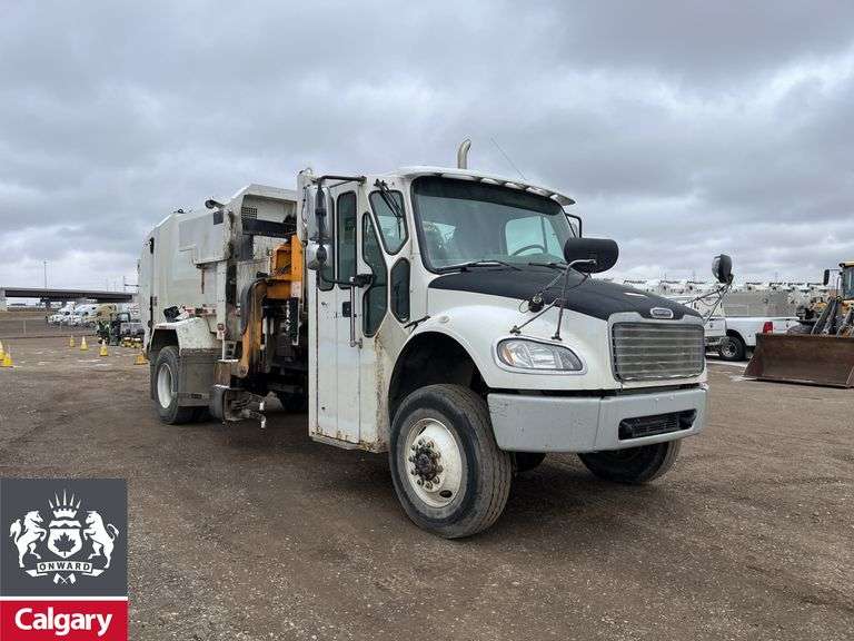 2016 Freightliner M2 106 4x4 S/A Refuse Truck - Michener Allen ...