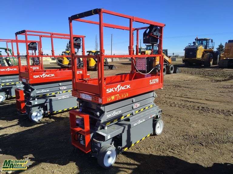 2024 Unused Skyjack SJ3219 500 LB Electric Scissor Lift - Michener Allen Auctioneering Ltd