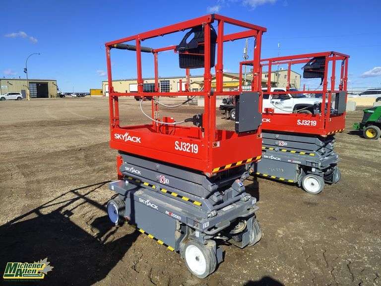 2024 Unused Skyjack SJ3219 500 LB Electric Scissor Lift - Michener Allen Auctioneering Ltd