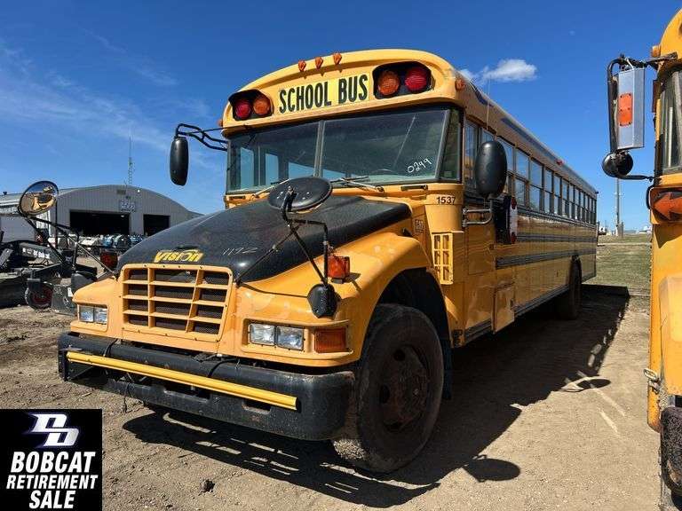 Non-Operable 2005 Blue Bird Vision S/A 48 Passenger Bus - Michener ...