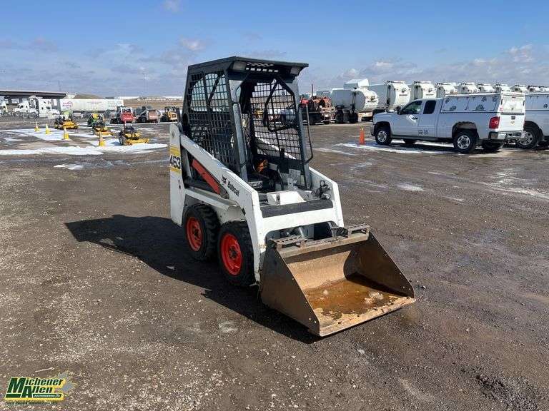 2002 Bobcat 463 Rubber Tired Skid Steer - Michener Allen Auctioneering Ltd
