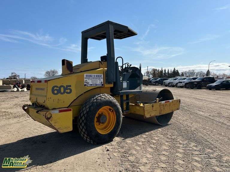 2002 Vibromax 602SD Vibratory Smooth Drum Compactor - Michener Allen Auctioneering Ltd