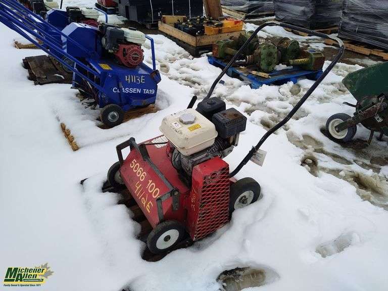 Polyquip TR5000P Walk Behind Lawn Comber - Michener Allen Auctioneering Ltd