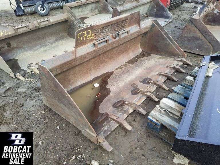 79in Digging Skid Steer Bucket - Michener Allen Auctioneering Ltd