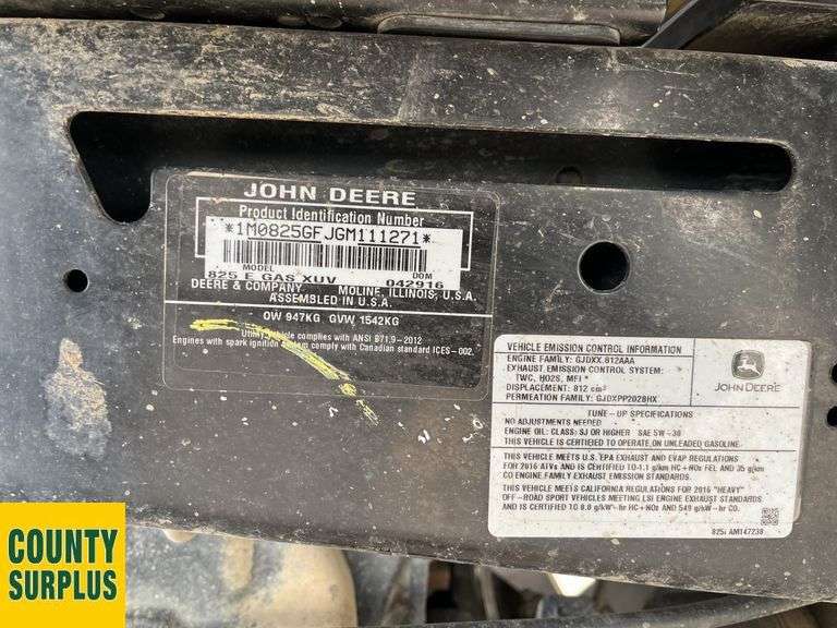 John Deere 825 E Gas XUV - Michener Allen Auctioneering Ltd