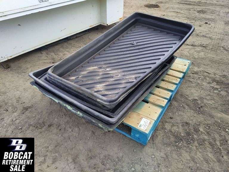 5 Spill Trays - Michener Allen Auctioneering Ltd