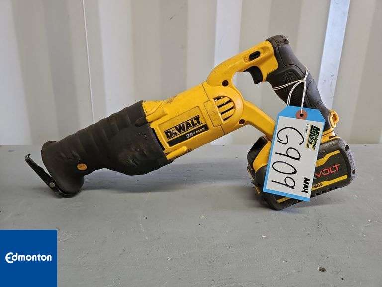 DeWalt DCS380 Variable Speed Reciprocating Saw with Battery- Qty.1 ...