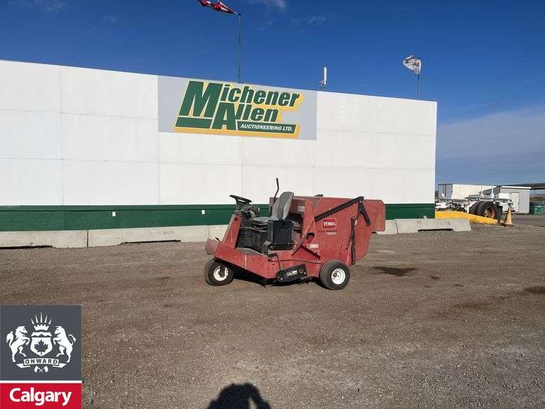 Toro Turf Sweeper Sweeper - Michener Allen Auctioneering Ltd