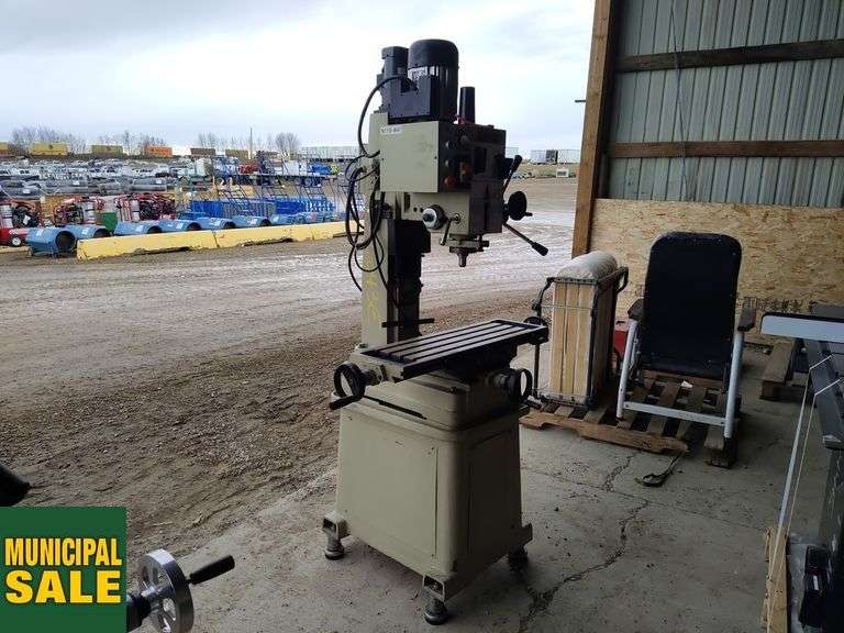 Force International FRV30-GH--45M Geared Head Drilling and Milling ...