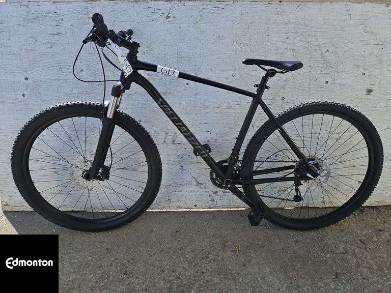 Specialized Rock Hopper - Qty.1 - Michener Allen Auctioneering Ltd