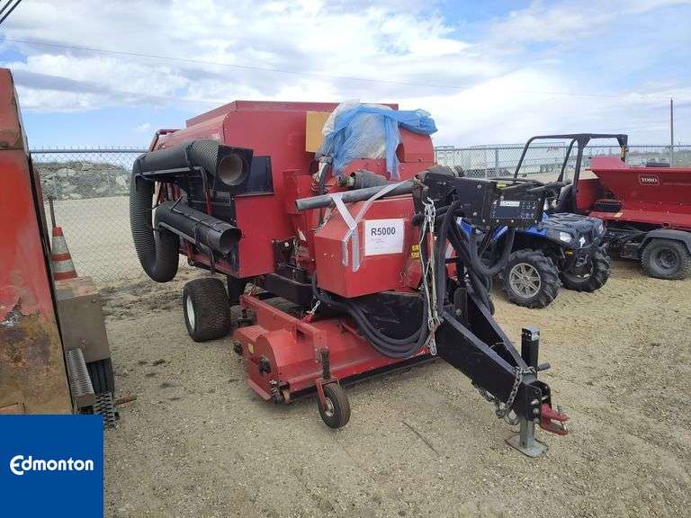 2012 Toro VERSA VAC S/A Vacuum Trailer - Michener Allen Auctioneering Ltd