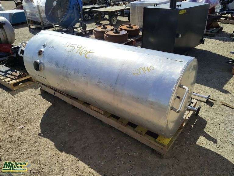 Carolina Aluminum Diesel Fuel Tank and 3 Load Bars - Michener Allen ...