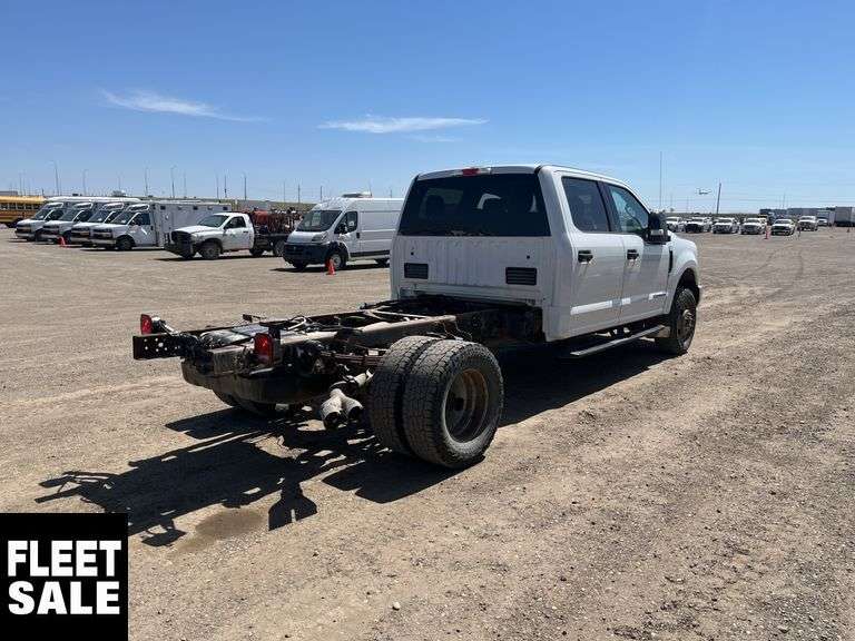 2018 Ford F-350 Super Duty 4X4 Dual Rear Wheel Cab & Chassis - Michener ...