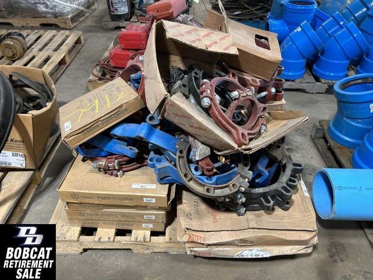 Pallet of Couplers - Michener Allen Auctioneering Ltd