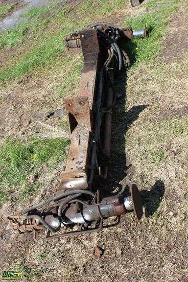 Set of Underframe Hydraulic Outriggers from Corner Mount HIAB 077 ...