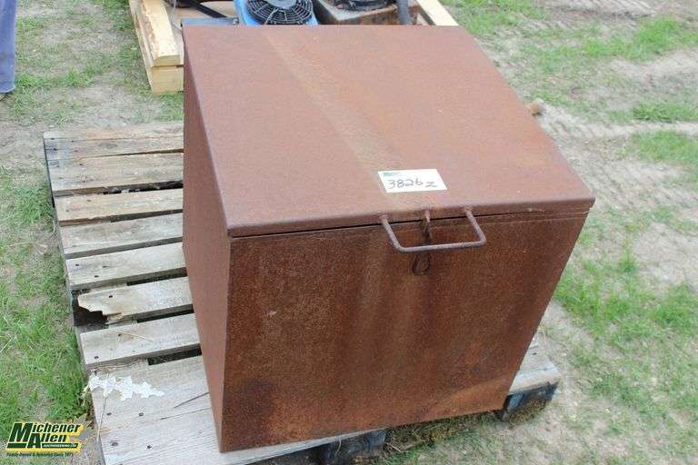 Unused Steel Tool Box 24 x 24 x 24 - Michener Allen Auctioneering Ltd