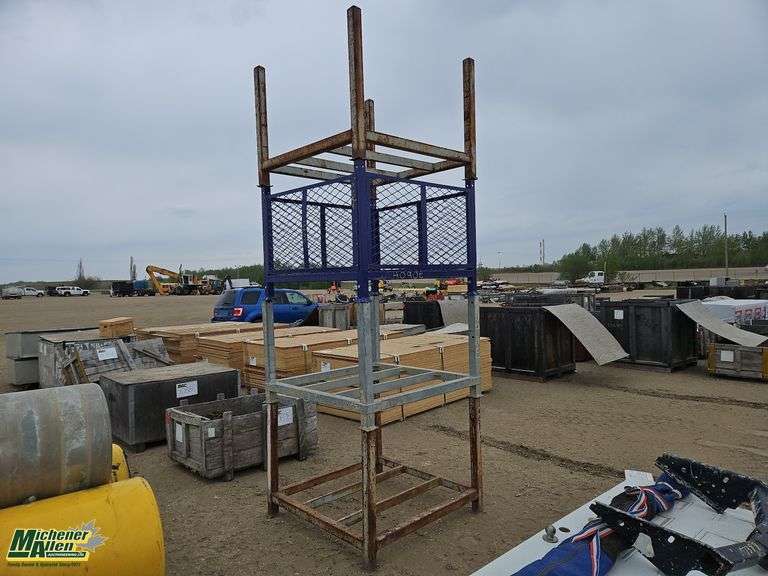 4 Portable Stack Racks - Michener Allen Auctioneering Ltd