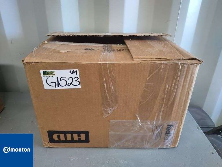 Box with HD Signo Reader Black - Qty.27 - Michener Allen Auctioneering Ltd