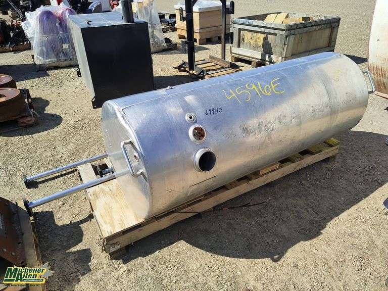 Carolina Aluminum Diesel Fuel Tank and 3 Load Bars - Michener Allen ...