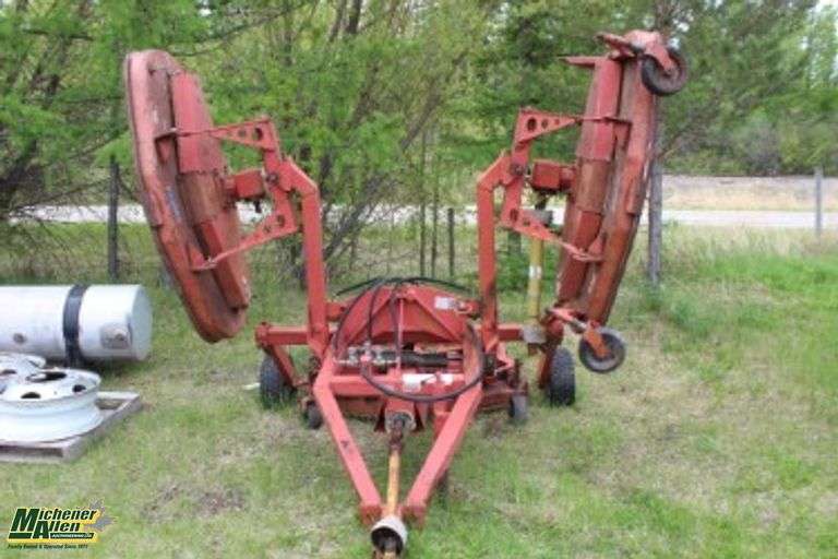 Caroni-Spa 15FT MCN430 Batwing Mower C/W 9 Unused Blades - Michener ...