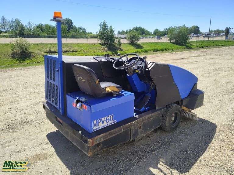 2005 American Lincoln 578-618 (MPV-60) Street Sweeper - Michener Allen Auctioneering Ltd
