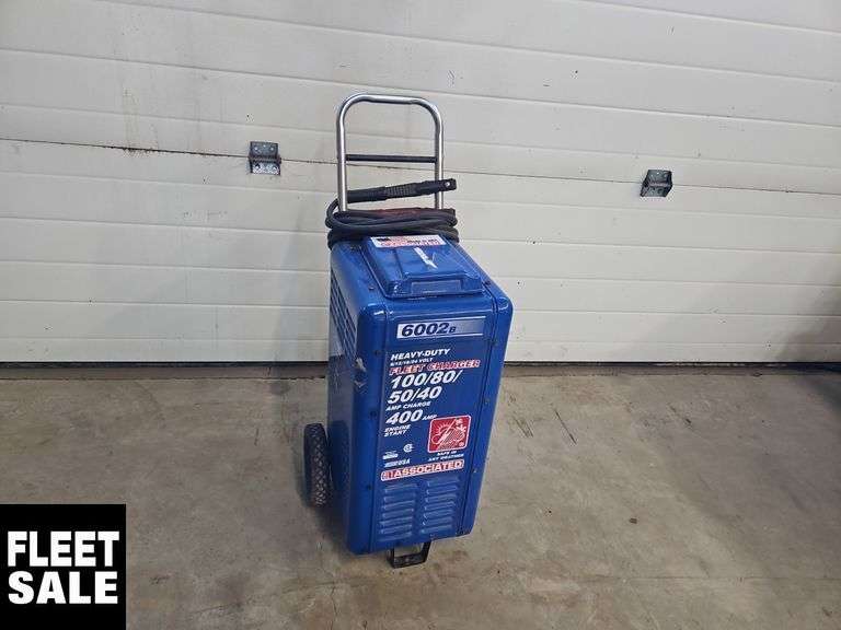 Heavy Duty Battery Charger - Michener Allen Auctioneering Ltd