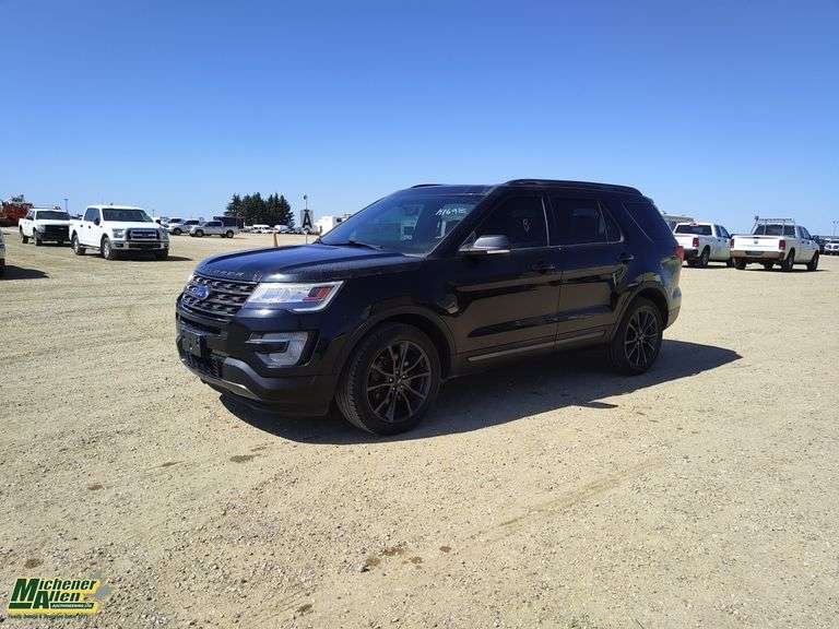 2017 Ford Explorer XLT 4WD 3rd Row SUV - Michener Allen Auctioneering Ltd