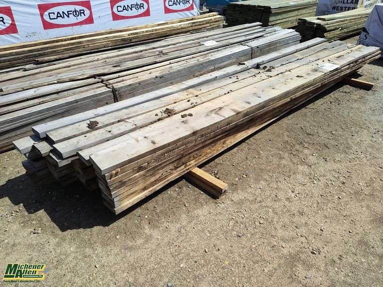 Stack of 2x6 Lumber - Michener Allen Auctioneering Ltd