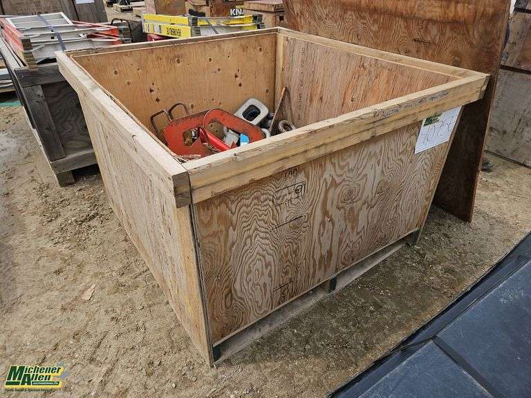Crate with Lifting Clamps, SRL Safety Equipment and Chain Binders ...