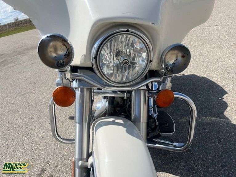 2009 Harley-Davidson FLHTP Electra Glide Standard Police Motorcycle ...