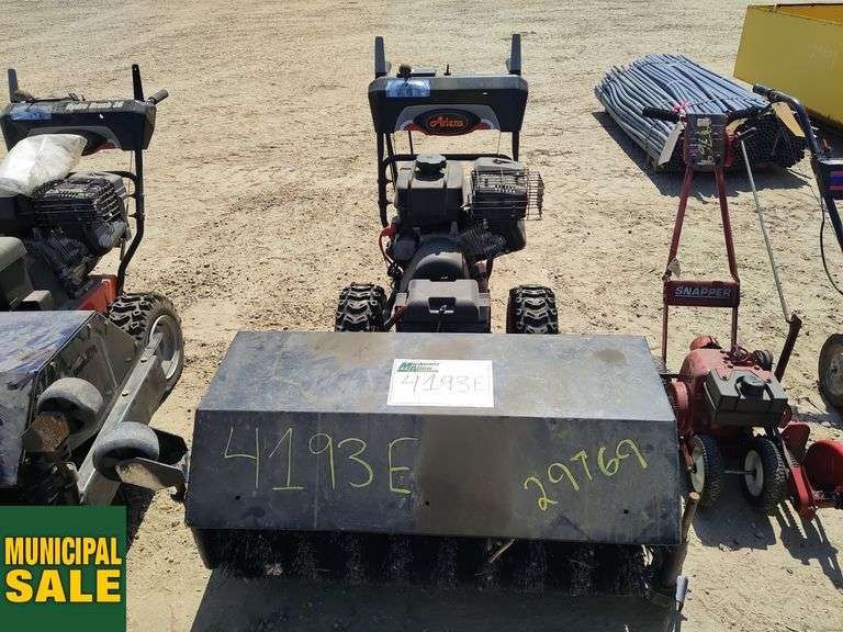 Ariens Walk Behind Hydro Brush/Sweeper - Michener Allen Auctioneering Ltd