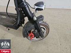 Black Unisex Wow Electric Scooter *Working/Battery Condition Unknown, No Key, No Charger ...