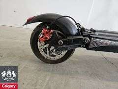 Black Unisex Wow Electric Scooter *Working/Battery Condition Unknown, No Key, No Charger ...