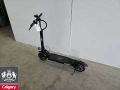 Black Unisex Wow Electric Scooter *Working/Battery Condition Unknown, No Key, No Charger ...