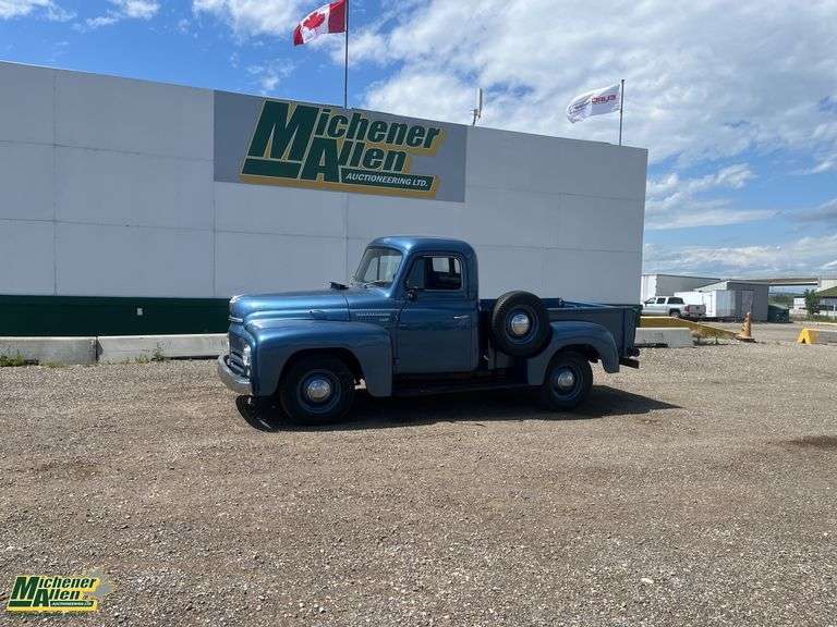 1952 International SD-220 1110 2 Door Pickup - Michener Allen ...