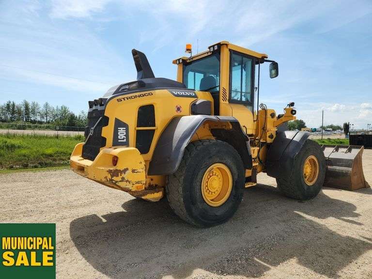2015 Volvo L90H Wheel Loader - Michener Allen Auctioneering Ltd
