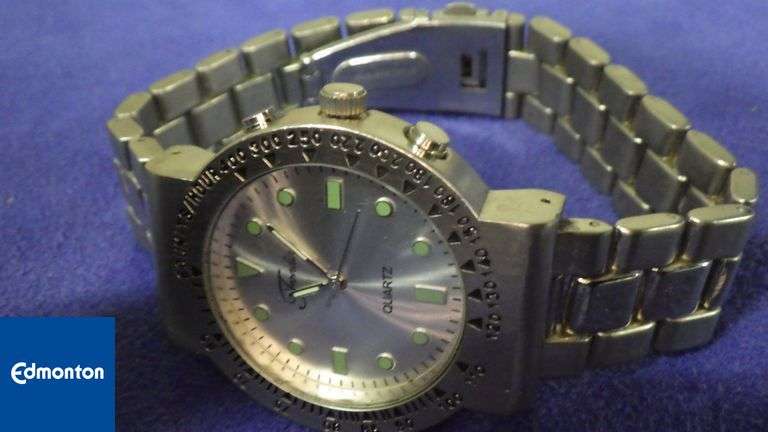 Fondini Watch ***NOT TESTED*** - Michener Allen Auctioneering Ltd