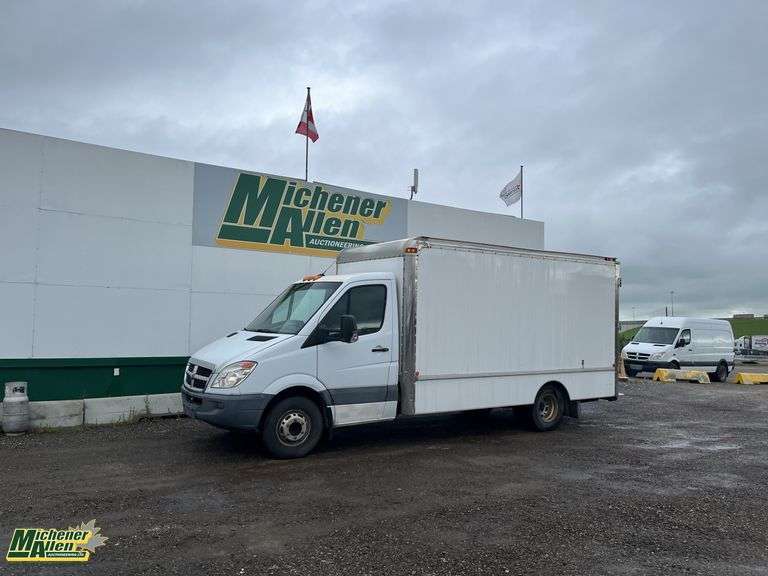 2007 Dodge Sprinter S/A Cube Van - Michener Allen Auctioneering Ltd