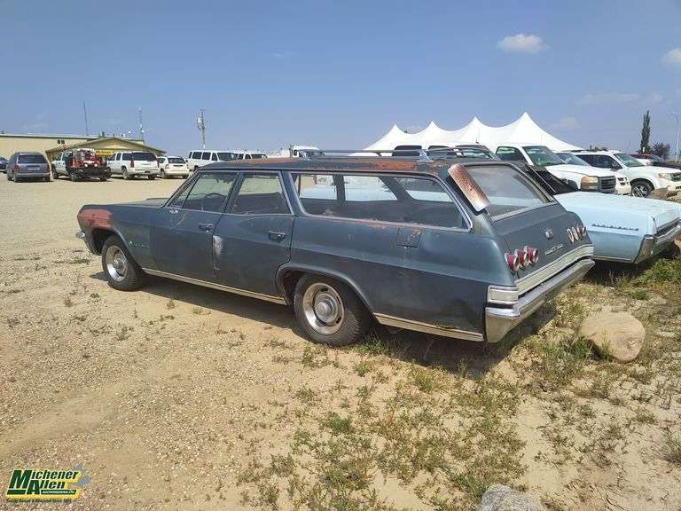 Non-Running 1965 Chevrolet Impala Wagon - Michener Allen Auctioneering Ltd